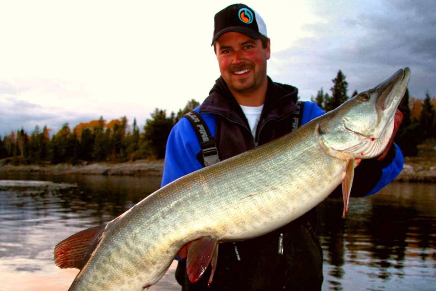 How moonrise can affect muskie fishing • Outdoor Canada