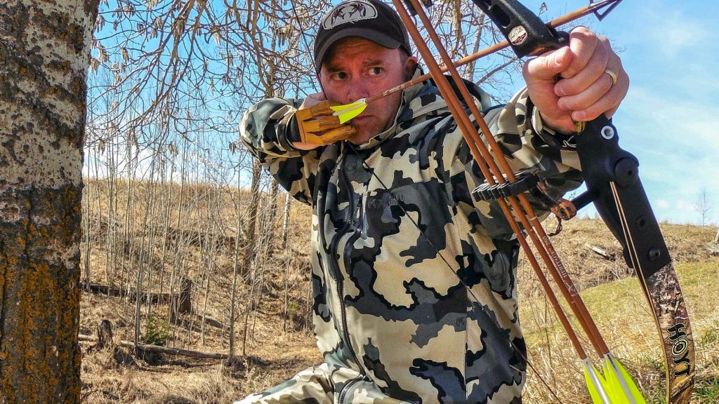 How to make better shots with a traditional bow • Outdoor Canada
