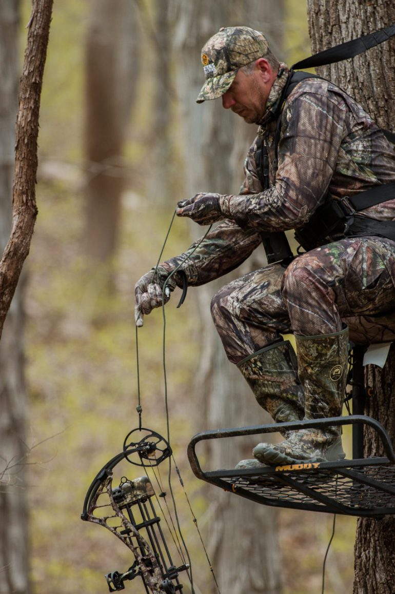 7 early-season secrets for hunting big whitetail bucks • Page 4 of 8 ...