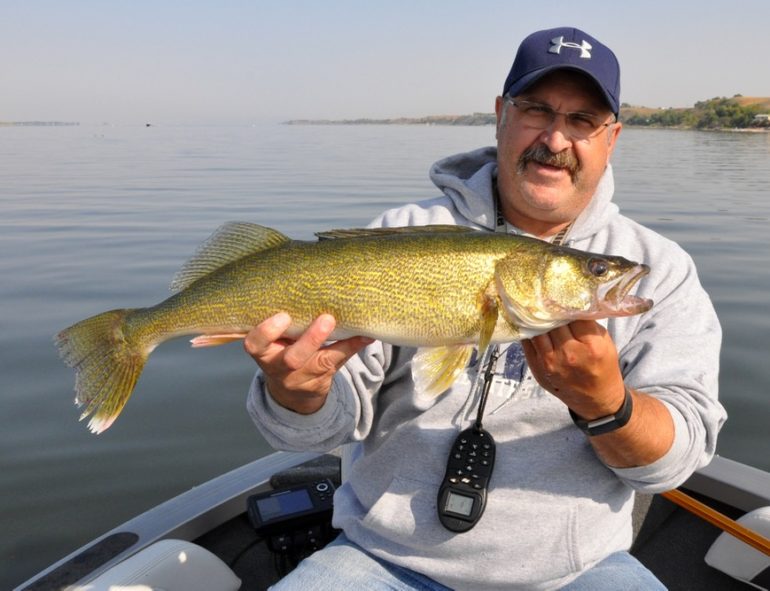 5 ways to rig the octopus hook—the one hook that catches almost ...