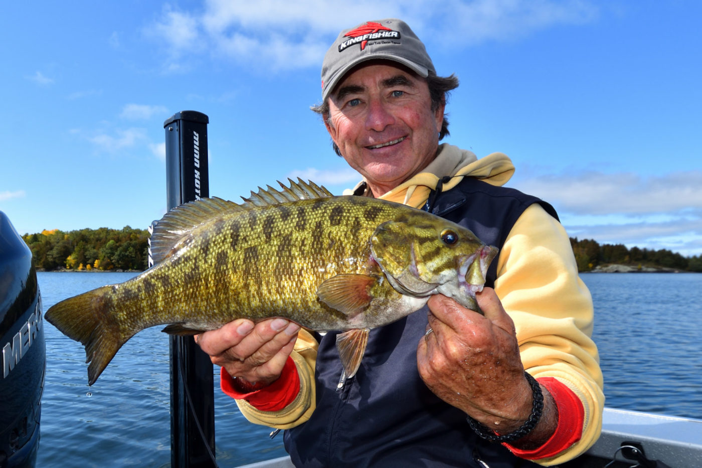 Video: Gord Pyzer's #1 tip for finding fishing hot spots • Outdoor Canada