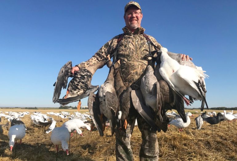 9 expert tips to keep your waterfowl decoys looking ducky (and goose ...