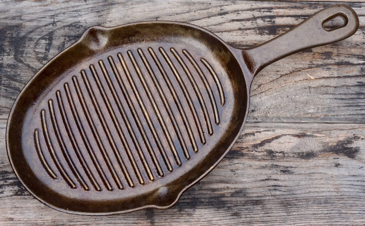 4 simple steps to restore your rusty cast-iron cookware • Page 5 of 5 ...