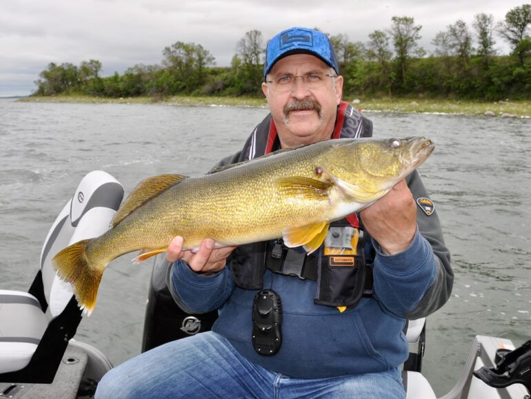 Walleye fishing with the slow-death method • Outdoor Canada
