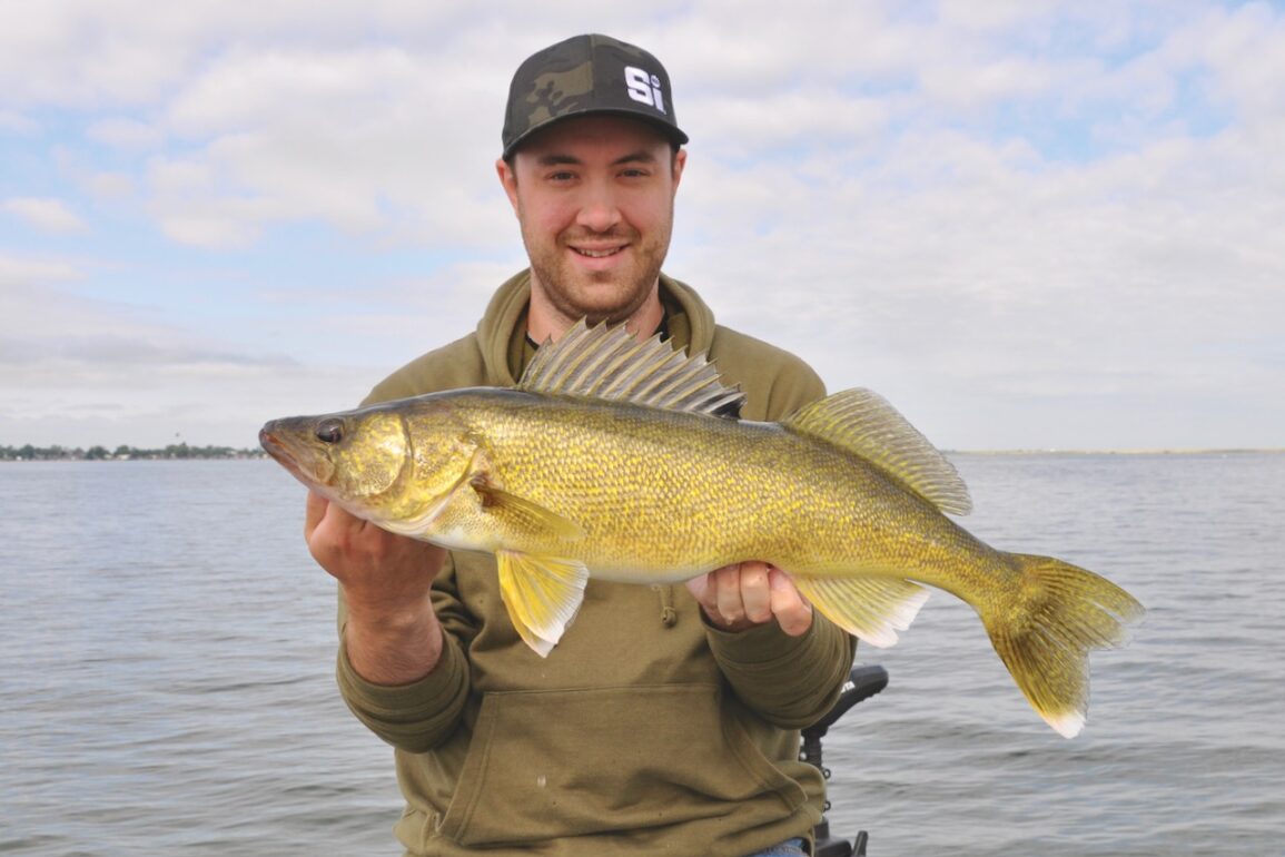 Your total guide to catching splake through the ice • Outdoor Canada